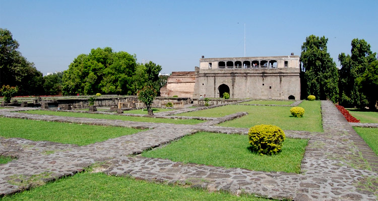 Shaniwar Wada | Timings, Entry Ticket Fee | Pune Tourism