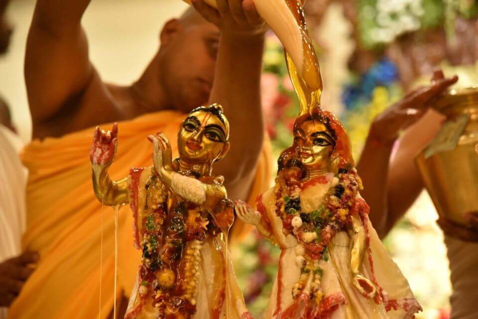 ISKCON NVCC Temple Pune Timings, Entry Fee, Ticket Cost Price; ISKCON NVCC Temple Opening ...